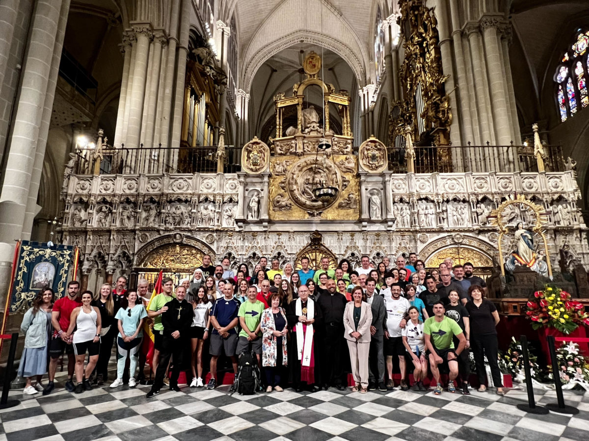 "Los Amigos del Cristo de Urda" emprenden, un año más, su camino hacia ...
